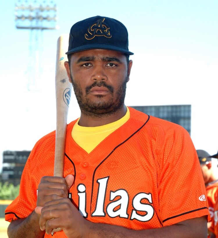 Histórico: Hace 14 años Tony Batista se convirtió en quinto jugador de ...