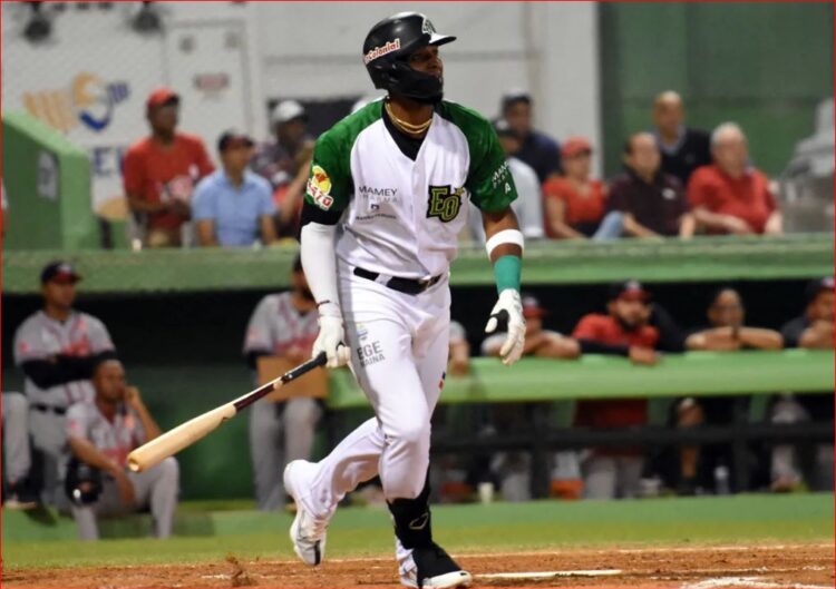 Estrellas vencen Gigantes y extiende a tres cadena de triunfos y ...