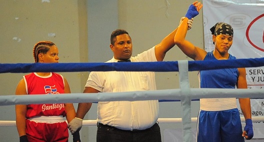 Puñetazos a granel: La 41 Copa Independencia de Boxeo inicia con gran ...