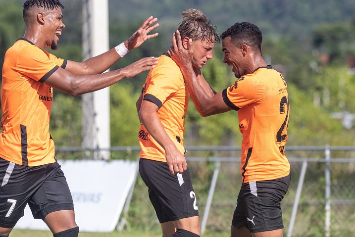 Con goles de Bretón, Reyes y Japa, Cibao FC golea a Jarabacoa FC en ...